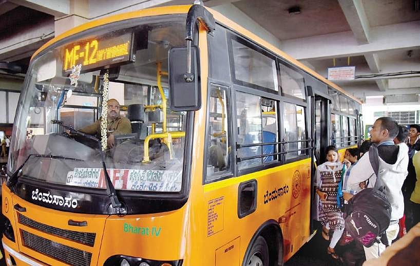 No proper toilets, complain bus commuters