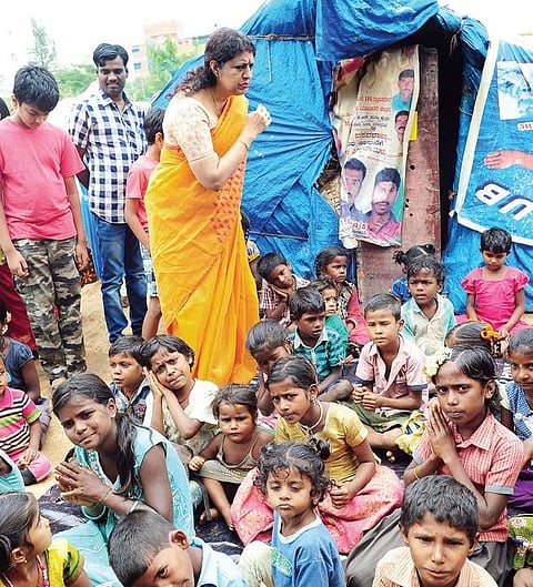 250 kids in 2 slums out of school