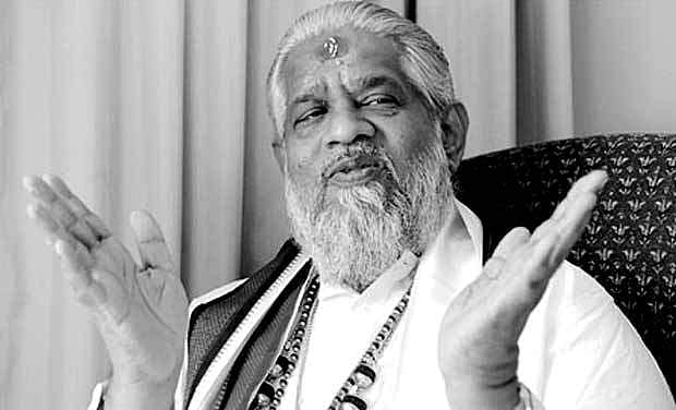 10 controversial godmen India has seen