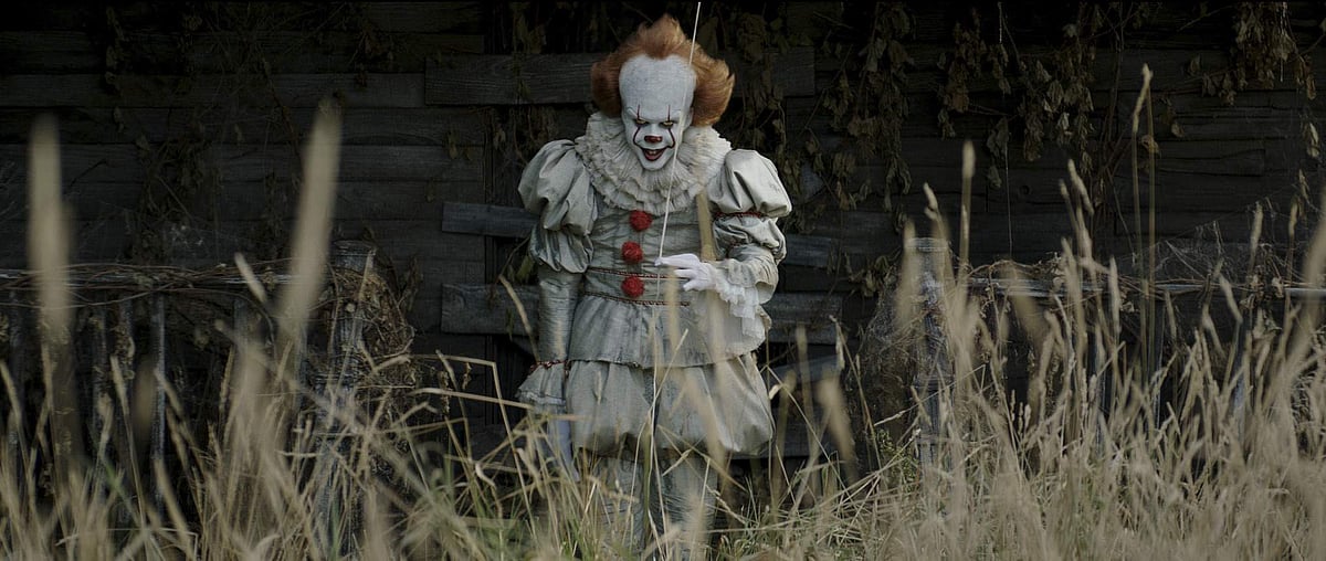 Stephen King adaptation 'It' movie floats away with record-breaking USD ...