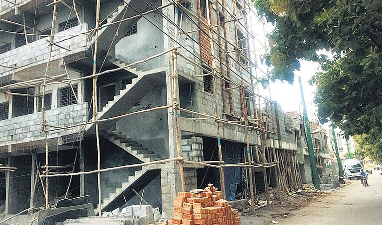 Bengaluru: Builders violate ban on construction at night