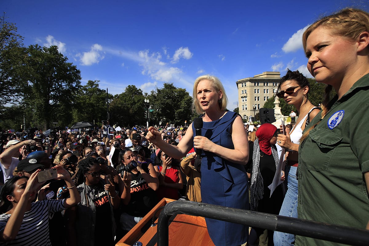 Amy Schumer, Emily Ratajkowski arrested in Kavanaugh protests