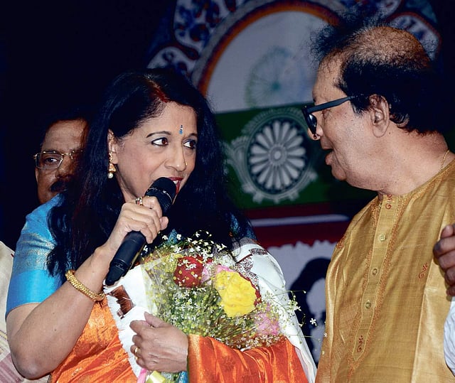 Prafulla Kar Samman for Kavita Krishnamurthy