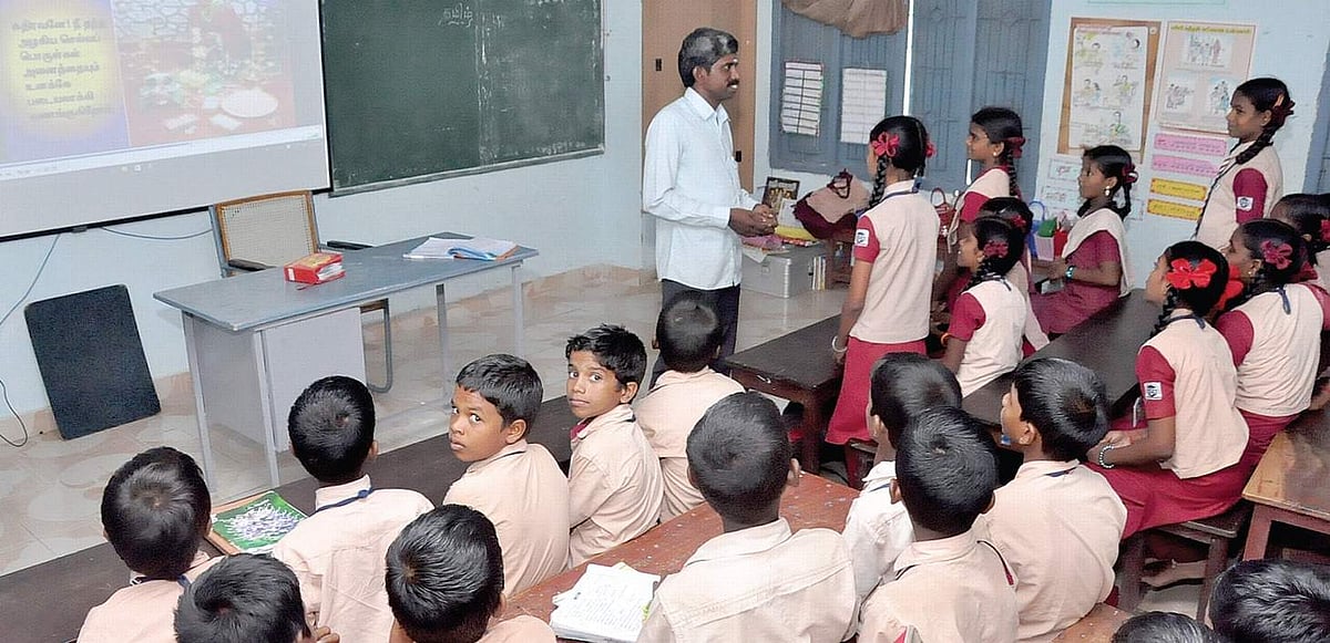Four types of school uniforms in Tamil Nadu government schools from ...