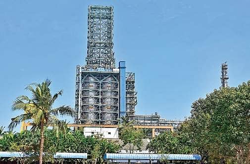 Centre seeks 600 acres more to set up `27K-cr Cauvery basin refinery