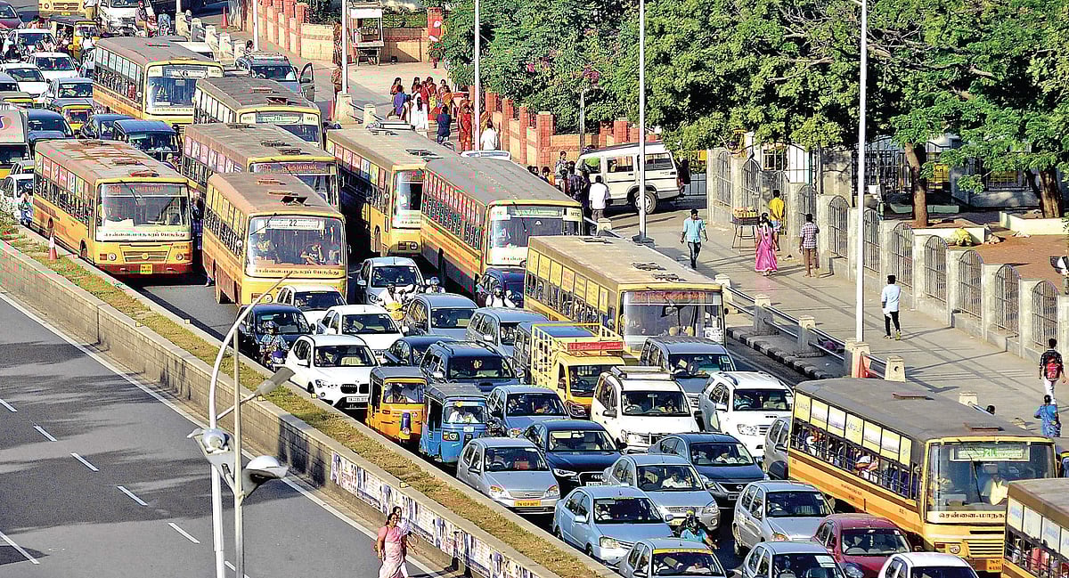 No hike in Rs 1000 MTC monthly pass; route-specific pass rates go up in ...