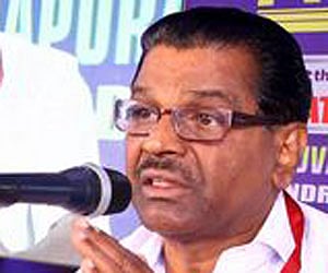 Congress MLA Thiruvanchoor Radhakrishnan sparks debate by bringing ...