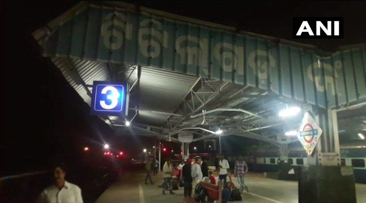 Headless train: Ahmedabad-Puri express rolls down without engine in Odisha