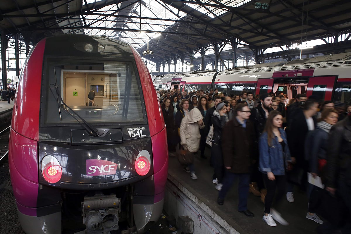 French rail strike has cost around 100 million euros: CEO