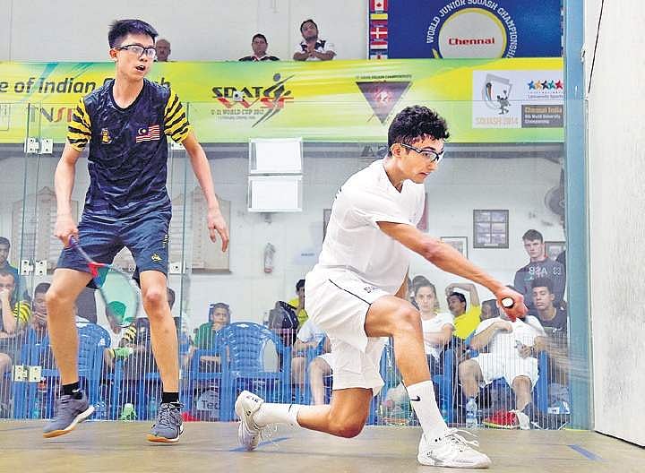 Squash gaining recognition in land of football