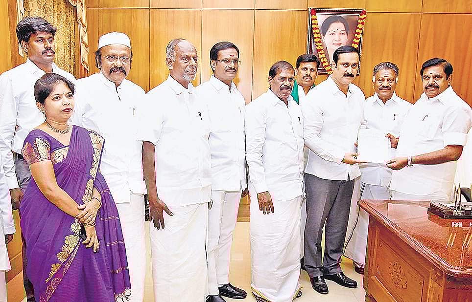 PMK president GK Mani team calls on CM Edappadi K Palaniswami, seeks ...