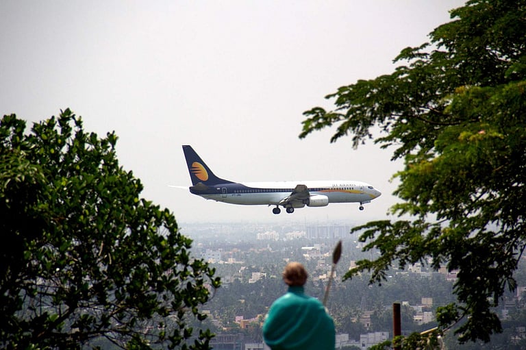 Jet Airways shares continue to fall; tank 8 per cent