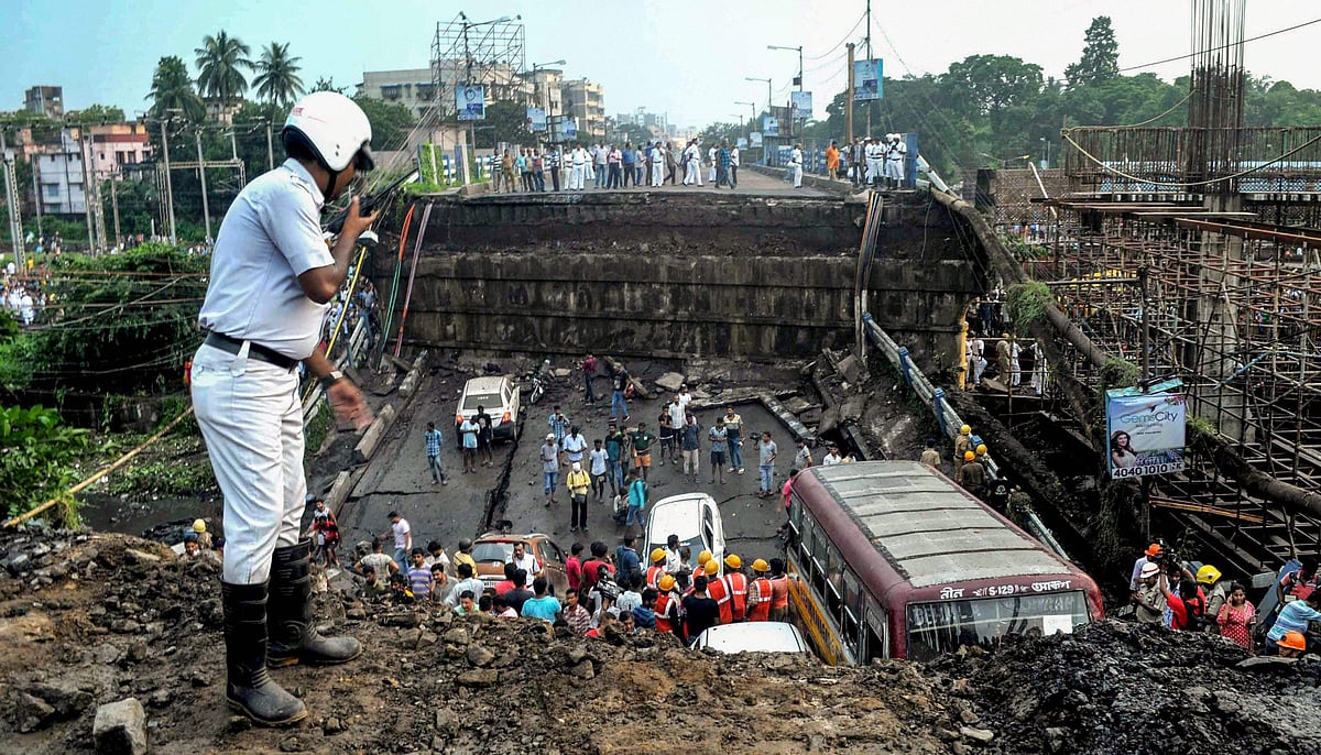 Majerhat Bridge collapse in Kolkata: Travel woes for commuters