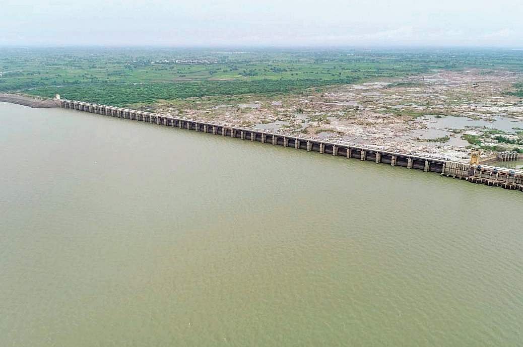 Eight gates of Sri Ram Sagar Project lifted after three years