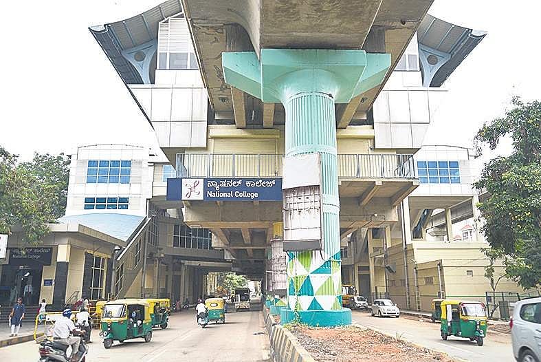 After false ceiling collapse, BMRCL checks all stations