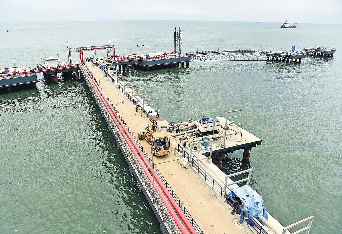 Puthuvype LPG jetty to be opened in August