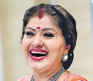 ‘Love me as much as you loved Mayuri’