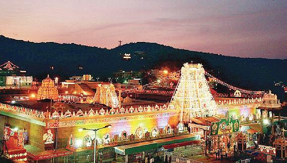 Major temples shut, Muslims offer 'namaz' on solar eclipse