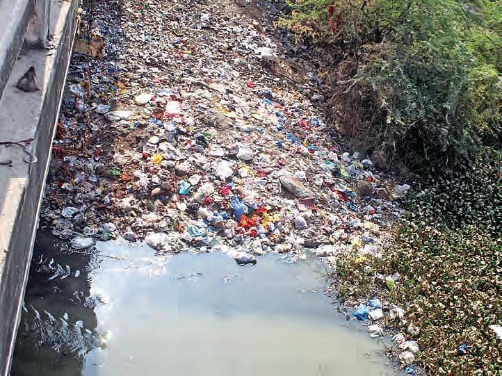 All bridges over Hyderabad's Musi River likely to get fences