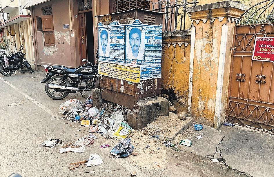 North Chennai residents raise a stink as workers fail to clear garbage
