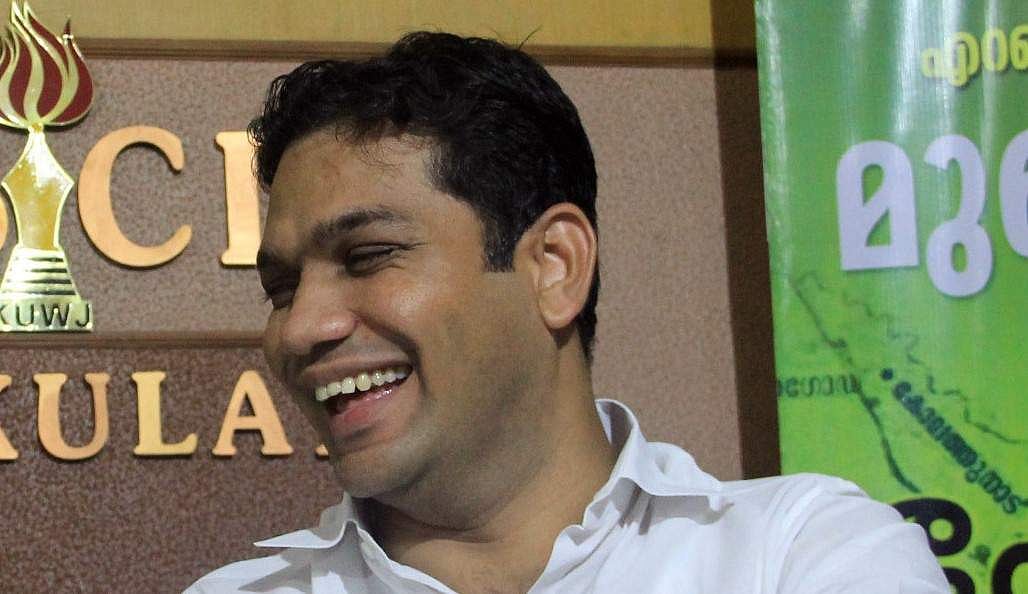 Hibi turns emotional at DCC meet