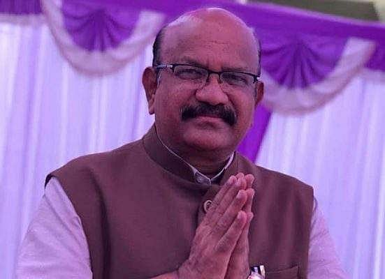 Umesh Jadhav seizes the day, gets down to business