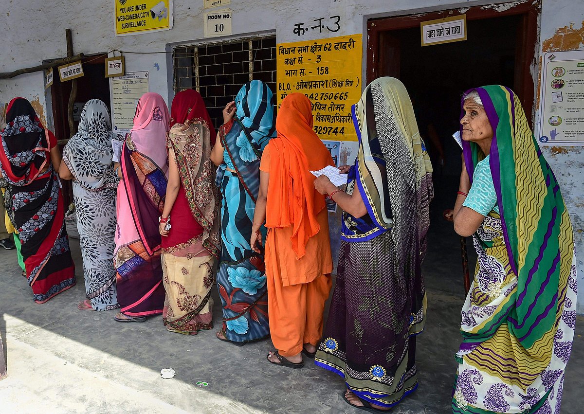 LS polls 2019: Delhi to have 19 pink booths