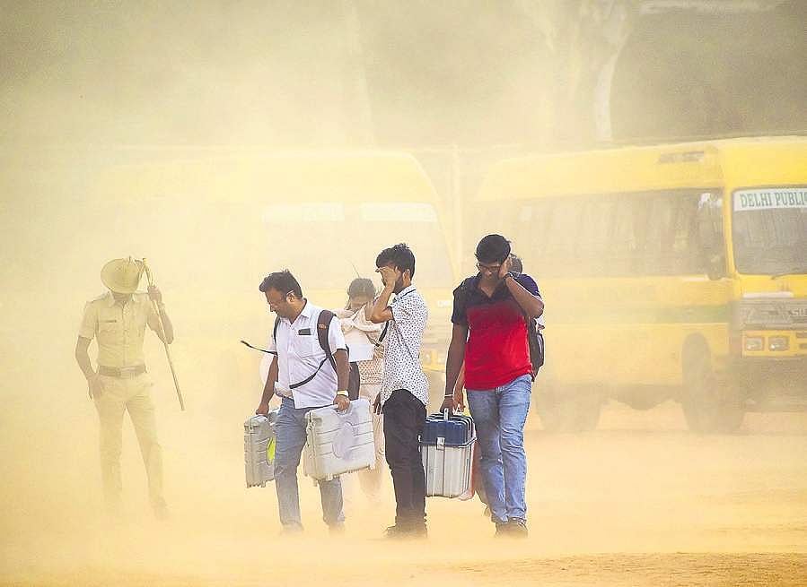 Dust Storm over Rajasthan, widespread rainfall over Northwest India in ...