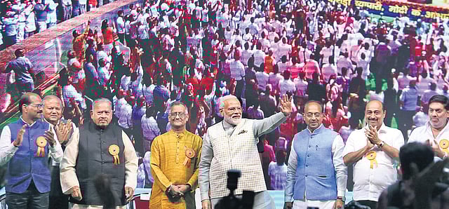 Hurt traders get soothing Modi balm