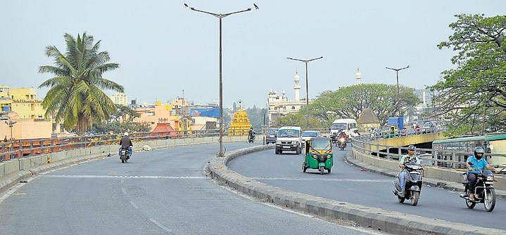 Sirsi Circle flyover resurfacing work to resume, brace for traffic chaos
