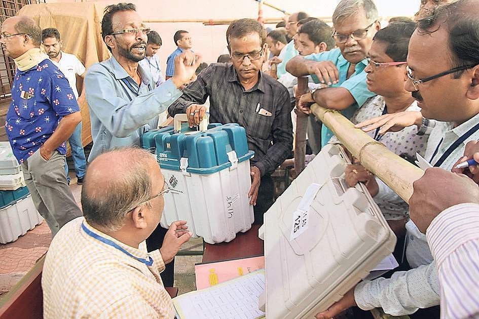 Polling parties leave for booths