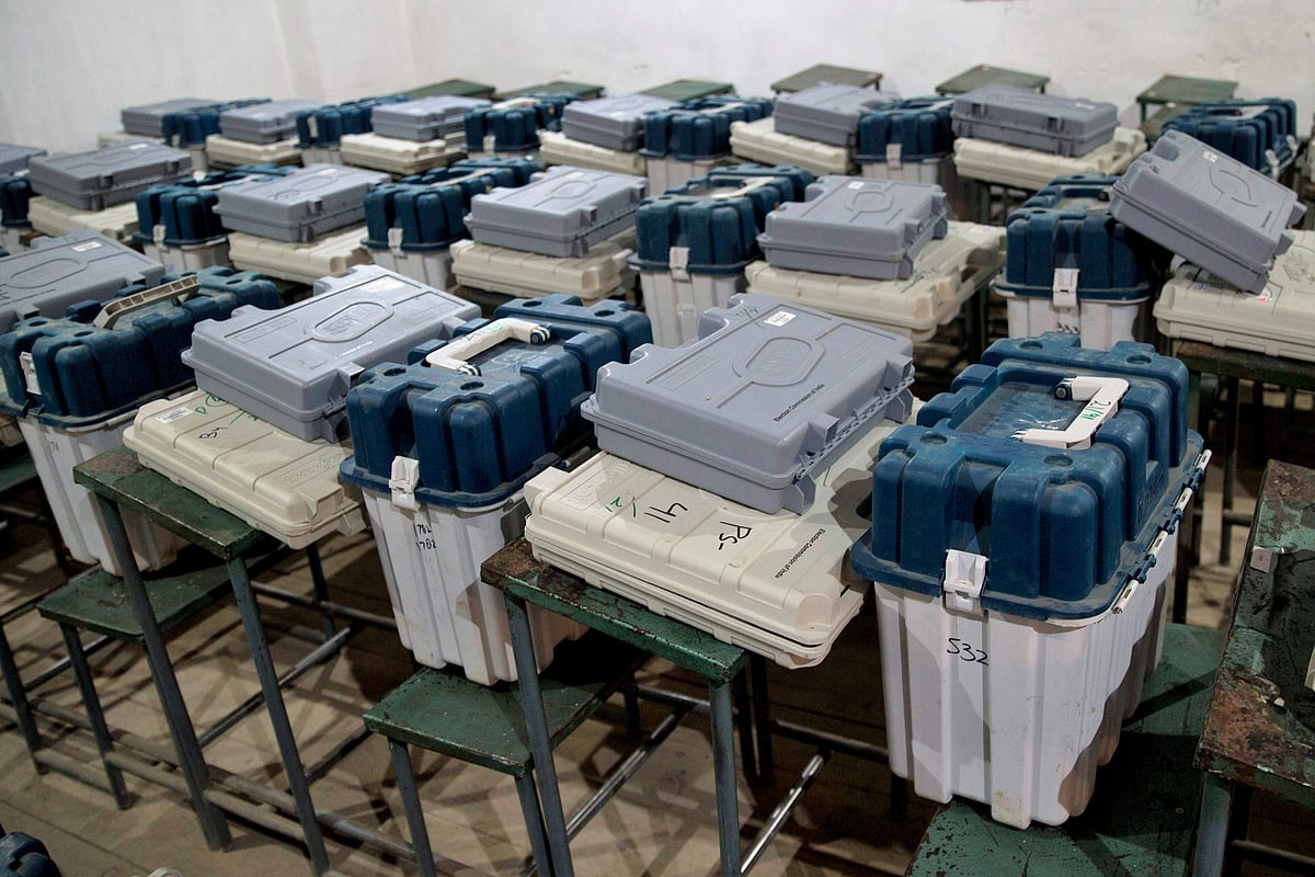 Fire breaks out near Goa EVM strongroom, doused