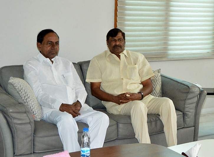 TDP leader Mandava Venkateswara Rao likely to join TRS