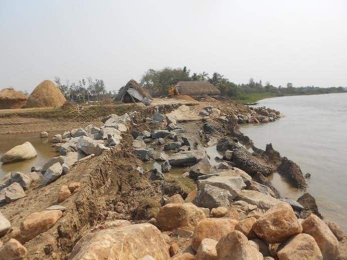 Less focus on weak river embankments grave concern for Odisha's ...