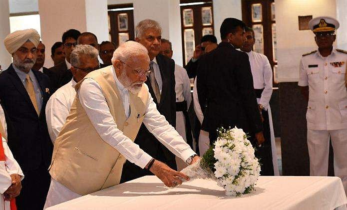 Modi in Sri Lanka: PM visits Colombo church, pays tributes to victims ...
