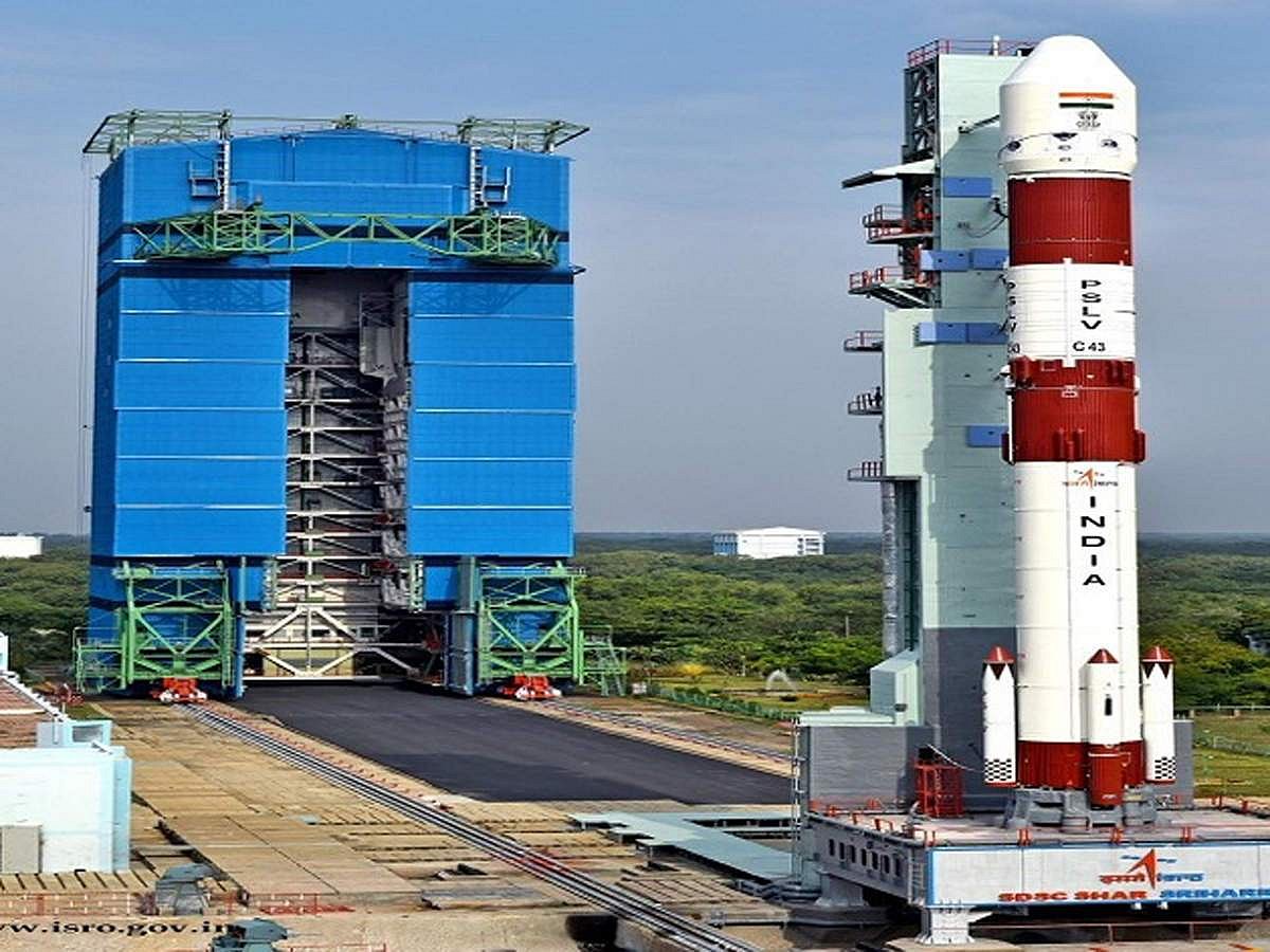 ISRO ties up with Russian agency to select, train Indian astronauts