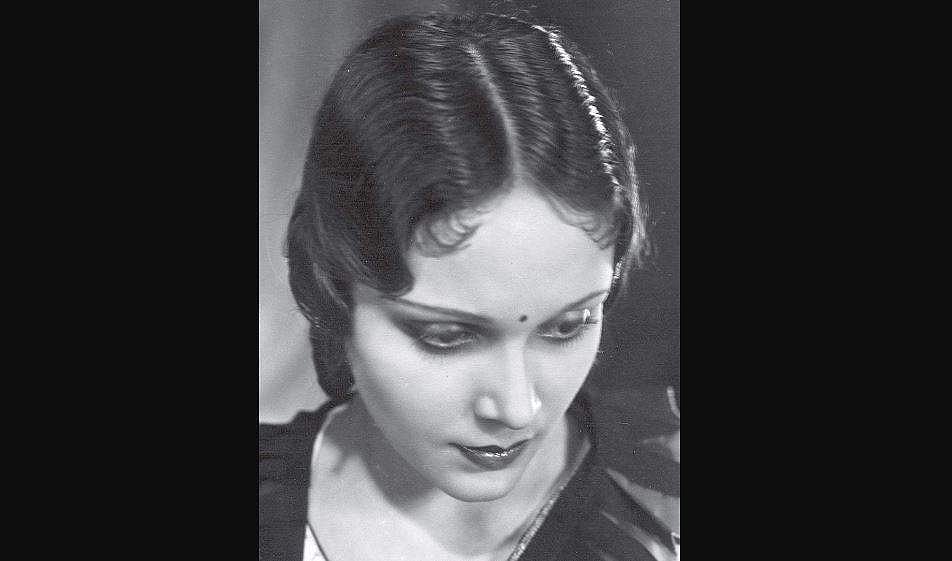 Exhibition at Lalit Kala Akademi pays tribute to India’s first screen ...