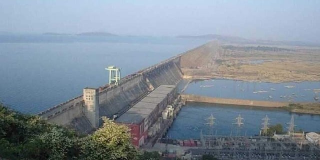 Odisha Hirakud Dam Reservoir opens 16 gates