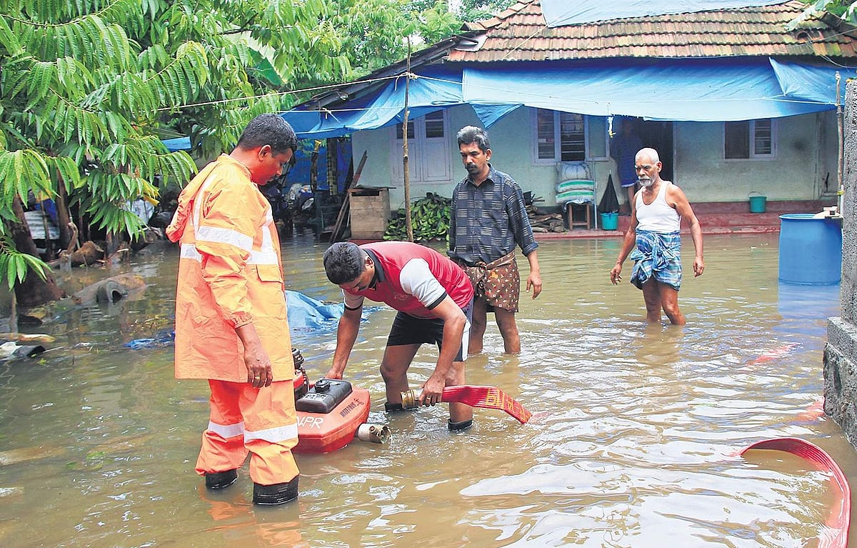 Kerala floods: Lack of drains worsens plight of North Paravoor residents