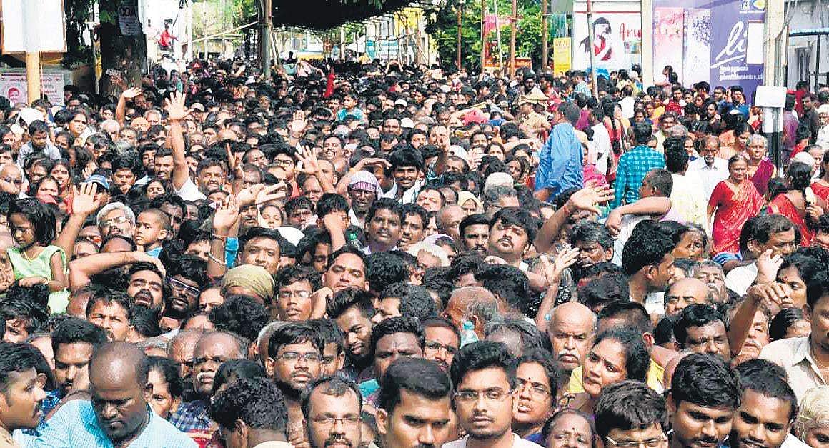 Madras high court turns down plea for Aththi Varadhar festival extension