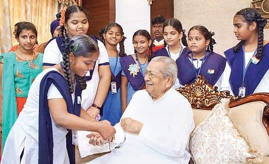 Andhra Pradesh governor hosts 'At Home' at Raj Bhavan