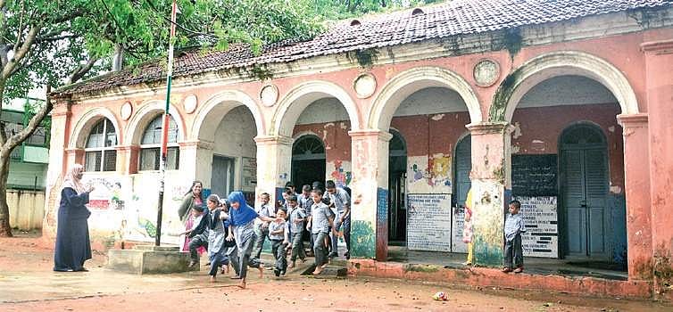 120-year-old crumbling school building in Bengaluru set to get makeover