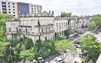 Post high court order, is there still a way for govt to raze Errum Manzil?