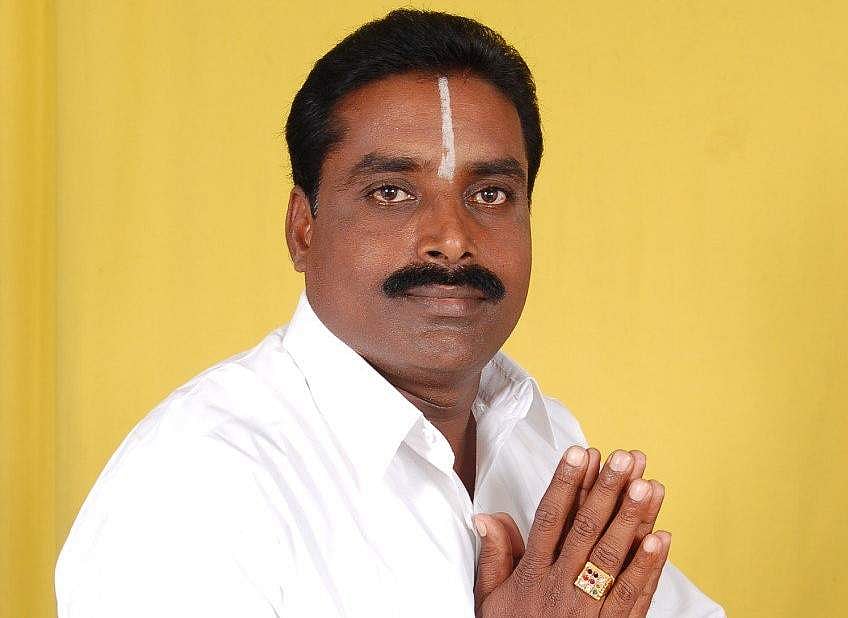 AIADMK surprisingly picks up V Narayanan as candidate for Nanguneri ...