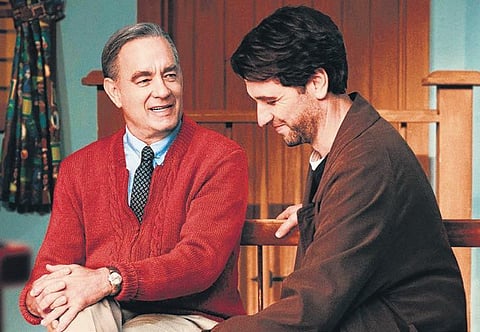 A Beautiful Day in the Neighborhood review: Tom Hanks guides a world in ...