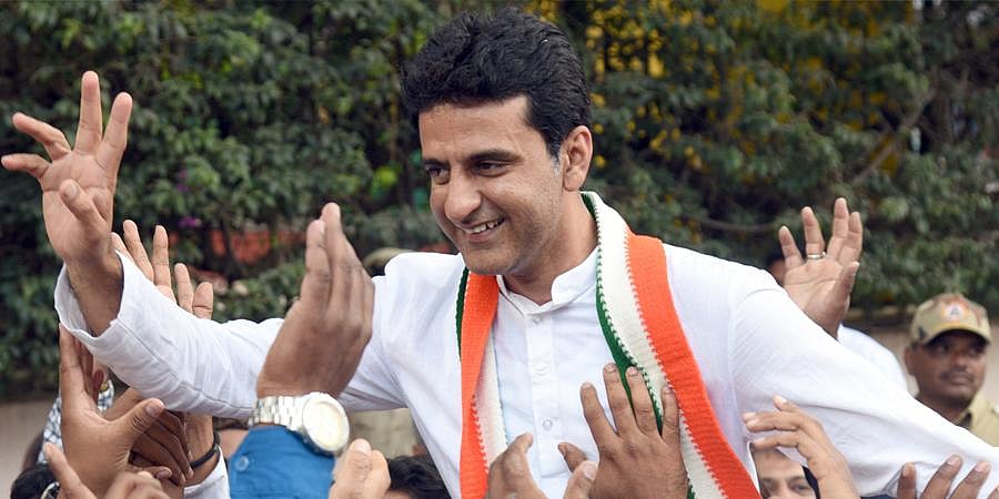 Rizwan Arshad steps out, Laxman Savadi all set to take his place