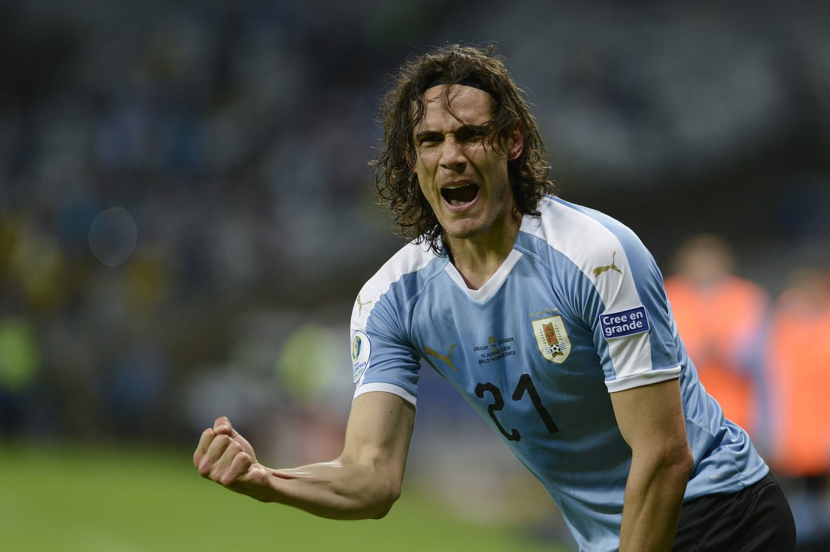 Manchester United sign Edinson Cavani in late transfer dash, Thomas ...
