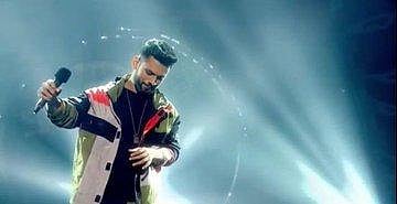 There is favoritism in Bollywood music industry, says singer and Bigg ...