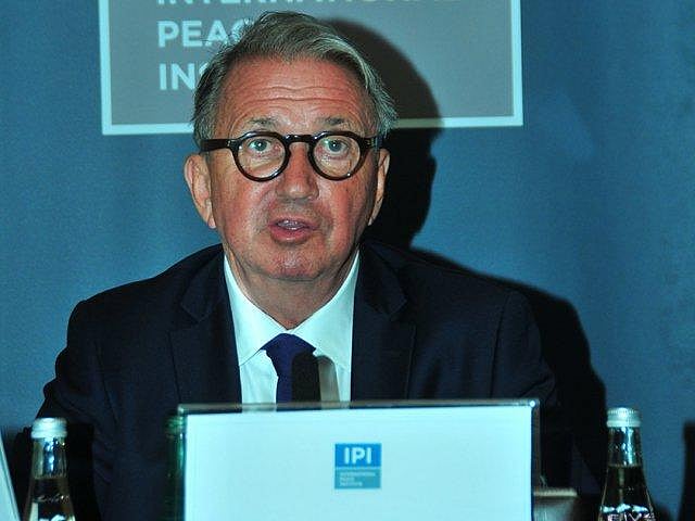 Norway's ex-politician Terje Rod Larsen resigns as think tank CEO over ...