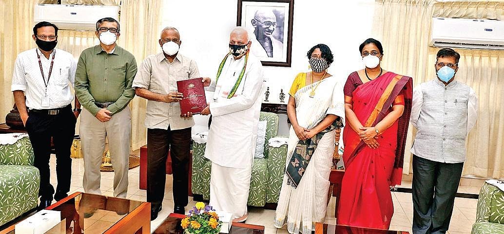 Sixth State Finance Commission report submitted to Governor